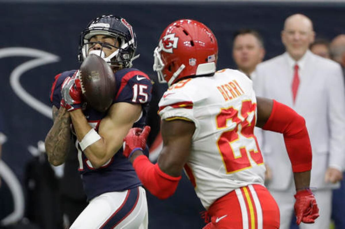 Why Houston Texans WR Will Fuller Is Early Offensive Rookie of the Year ...