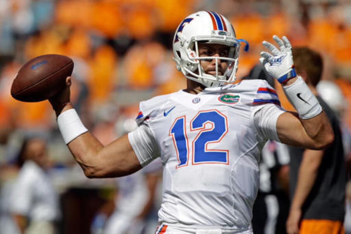 Austin Appleby of the Florida Gators Opens Drive with a TD Pass at ...