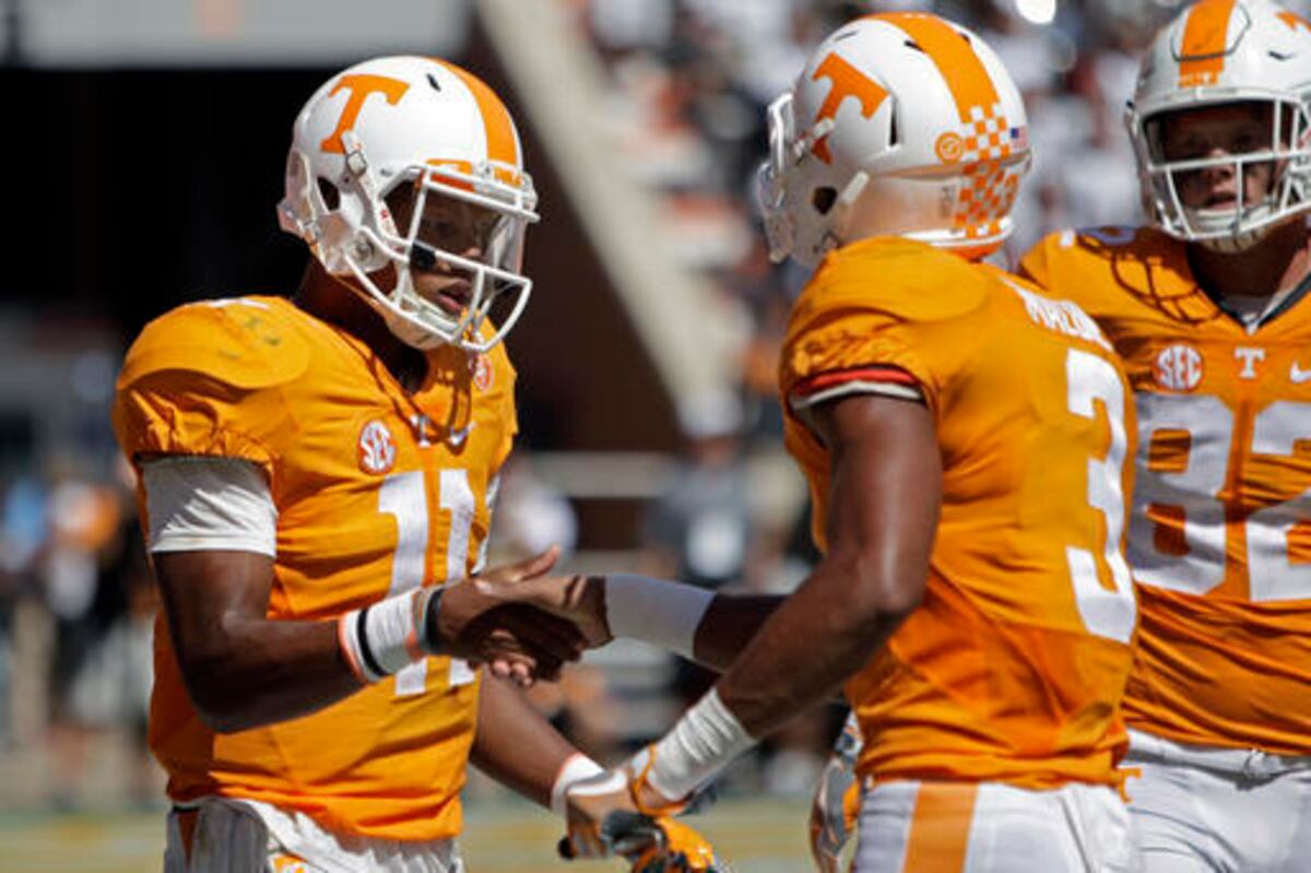 Watch Tennessee Take Advantage of This Muffed Fair Catch | News, Scores ...