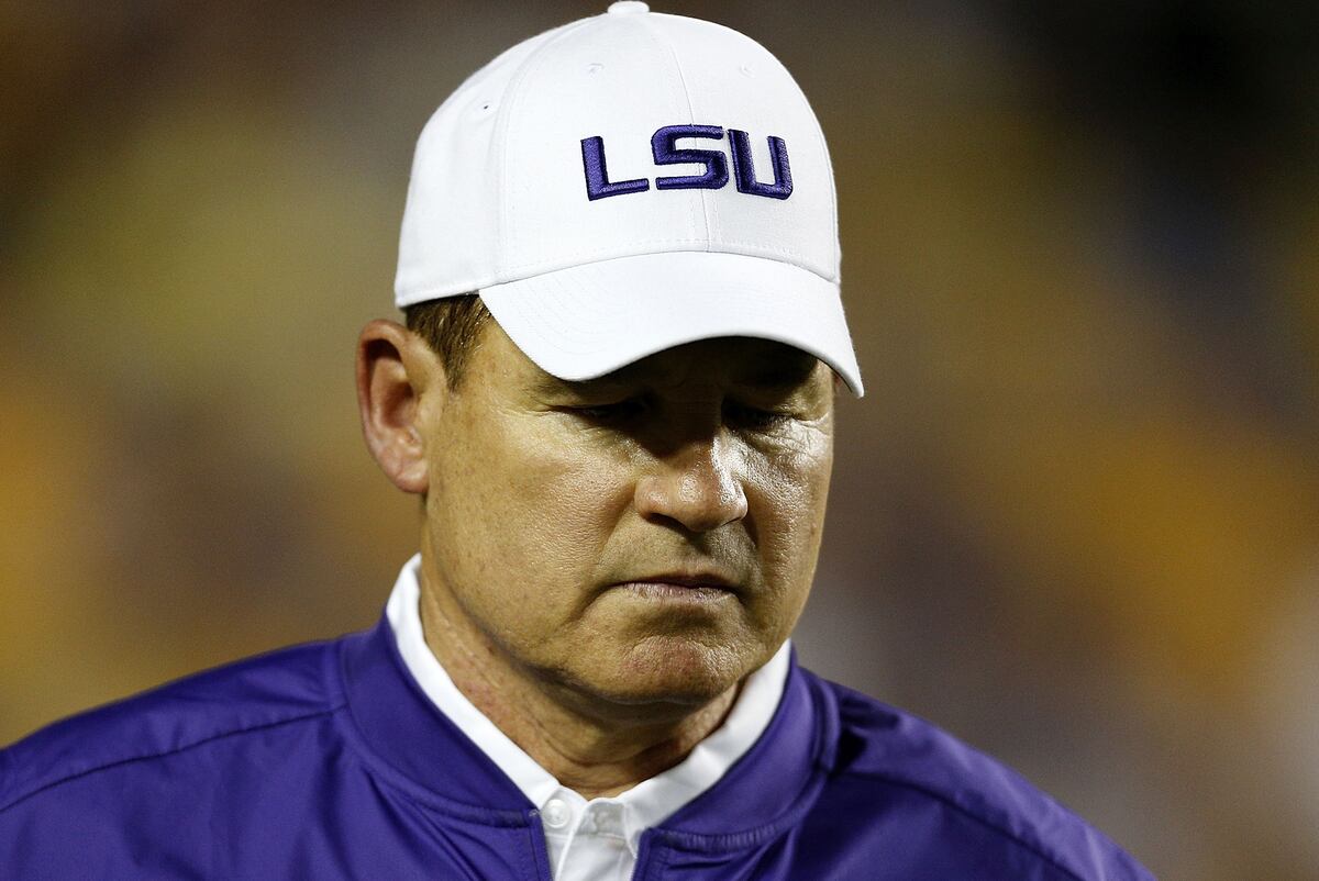 'Soul Ripped Out': The Fans Who Endured the Final Hours of Les Miles ...