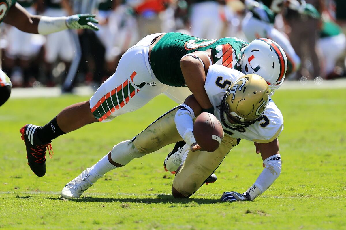 Miami Returns 2 Fumbles for Touchdowns in 3 Plays vs. Georgia Tech ...