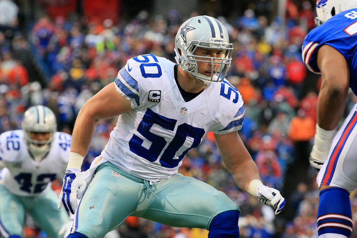 Sean Lee Suffered Hamstring Injury vs. Falcons, Did Not Return | News ...