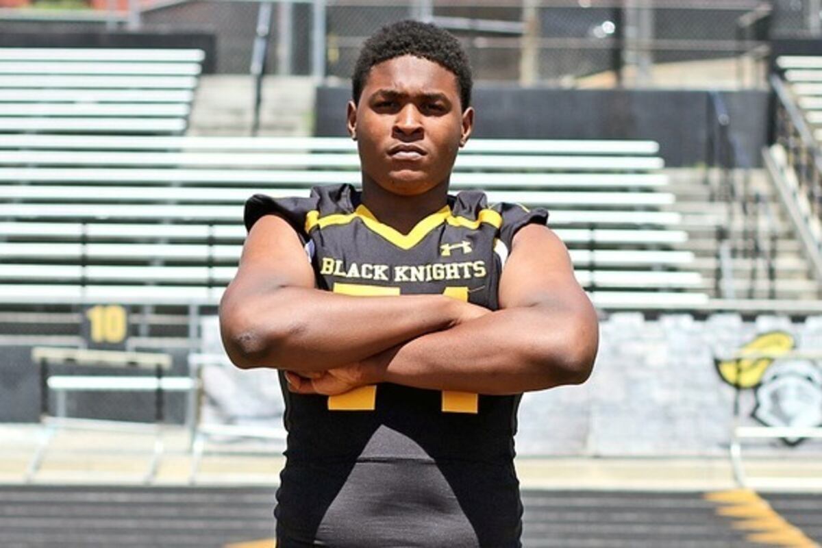 Tony Gray to Ole Miss: Rebels Land 3-Star OT Prospect | News, Scores ...