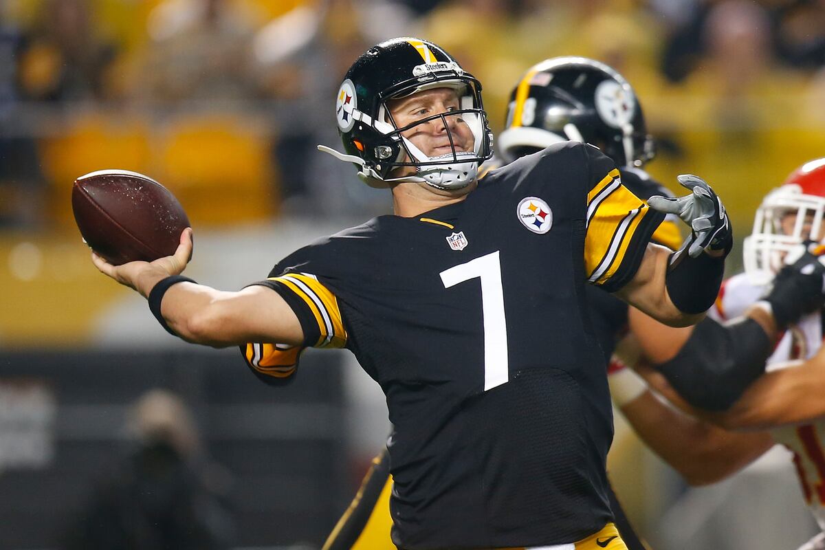 Why Pittsburgh Steelers Qb Ben Roethlisberger Is Nfl S Premier Deep