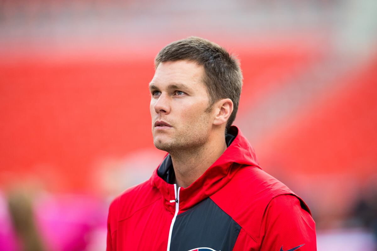 Tom Brady Rookie Card Sells for $24,212 on eBay | News, Scores ...