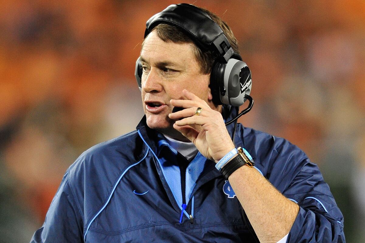 Butch Davis to FIU: Latest Contract Details, Comments and Reaction ...