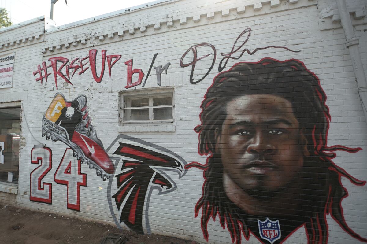 Devonta Freeman's Stunning Mural Honors Atlanta and Cleat Week | News ...