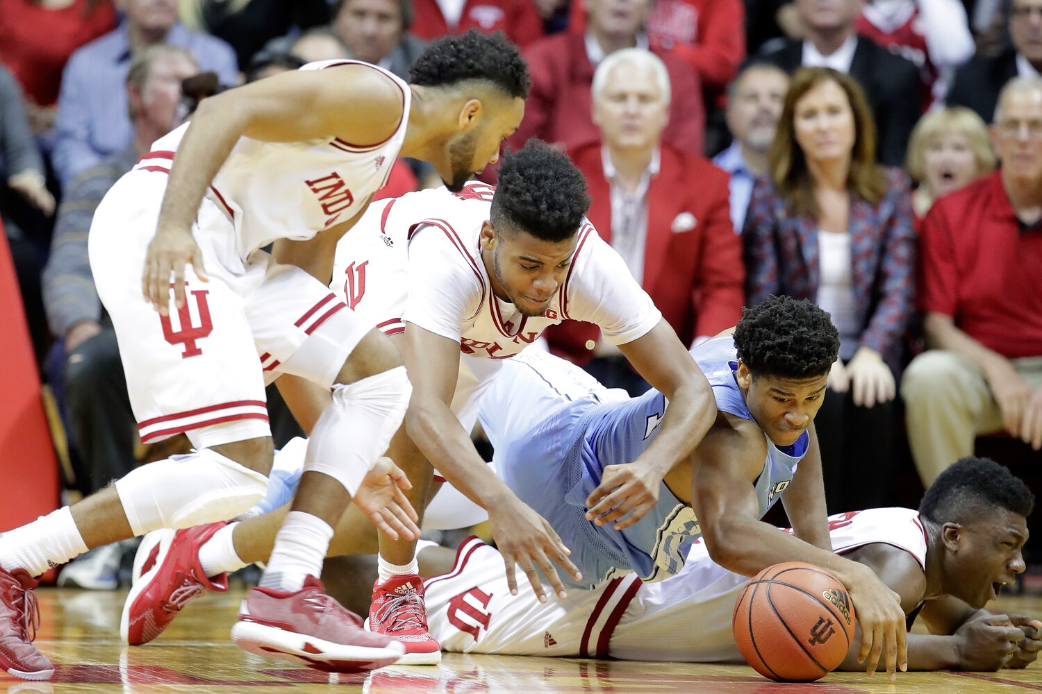 Early 2016-17 Grades for Every Top 25 NCAA Basketball Team | Bleacher ...