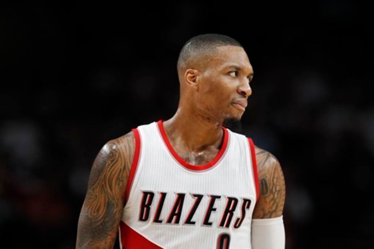 Bucks Fans Chant 'SoundCloud Rapper' at Damian Lillard | News, Scores ...