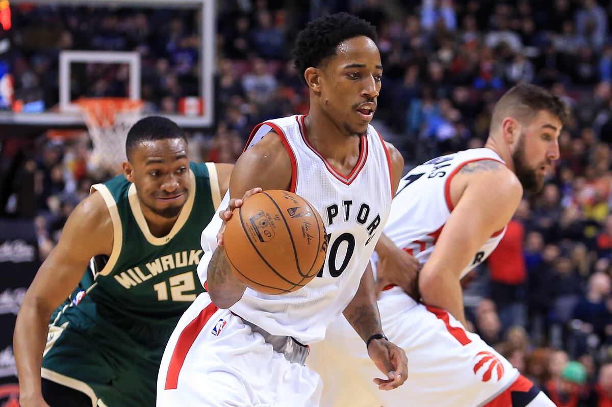 Monday NBA Roundup: Raptors' Old-School Offense Looks Historically ...