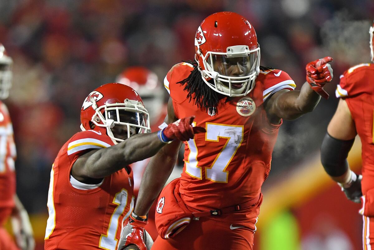 Chiefs WR Tyreek Hill Rushes for 68-Yard Touchdown vs. Titans | News ...