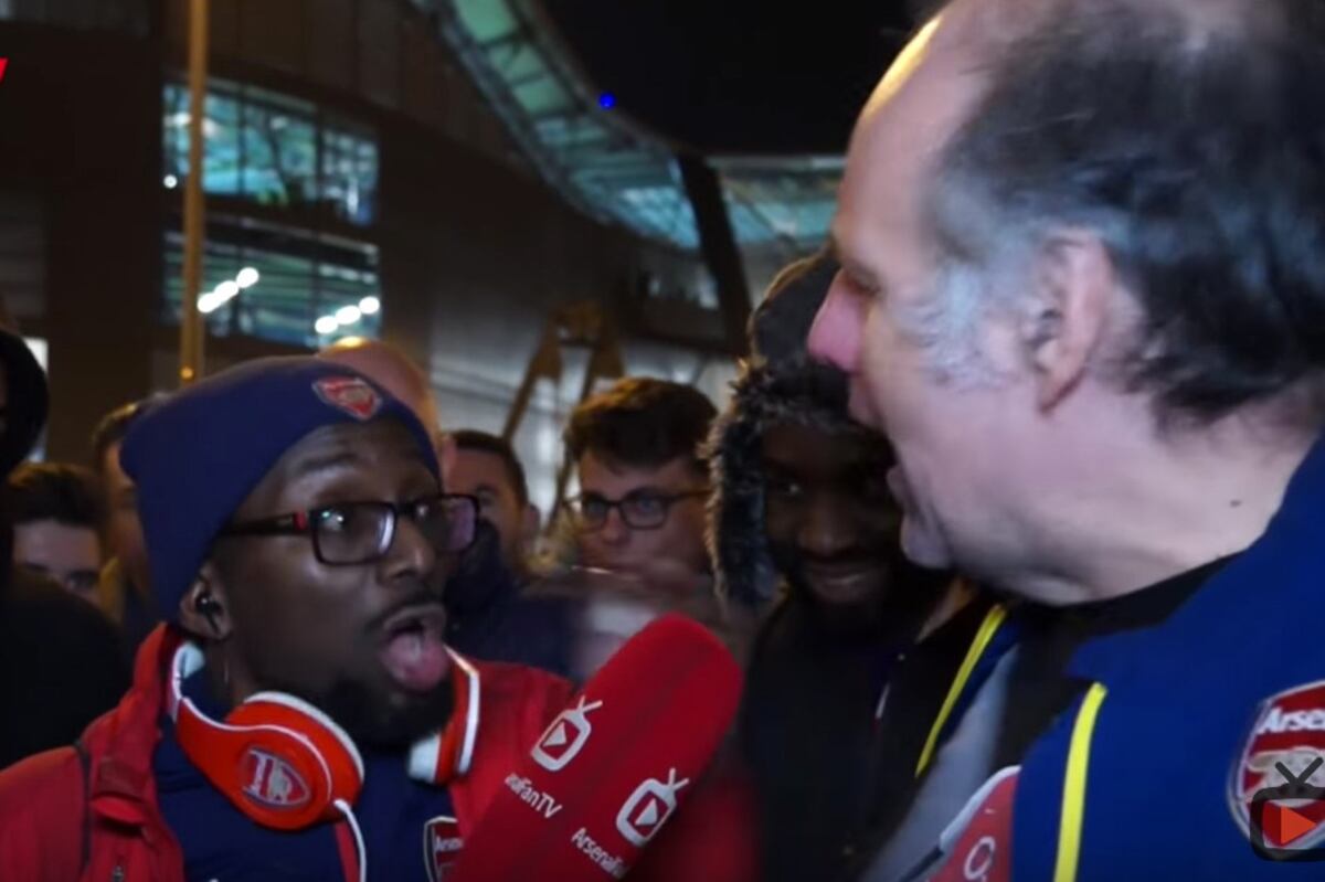 Arsenal Fans Involved in Bizarre Argument on Fan TV After Manchester ...