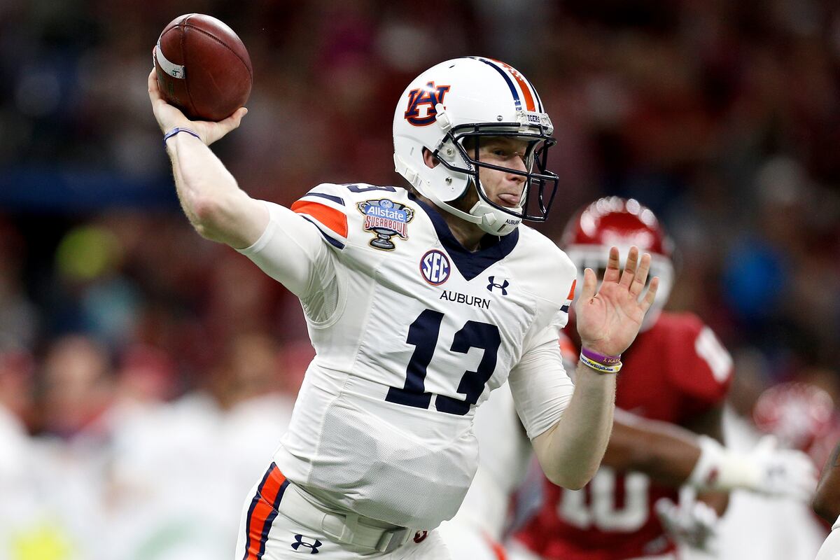 Sean White Injury: Auburn QB Injures Arm in Sugar Bowl vs. Oklahoma ...