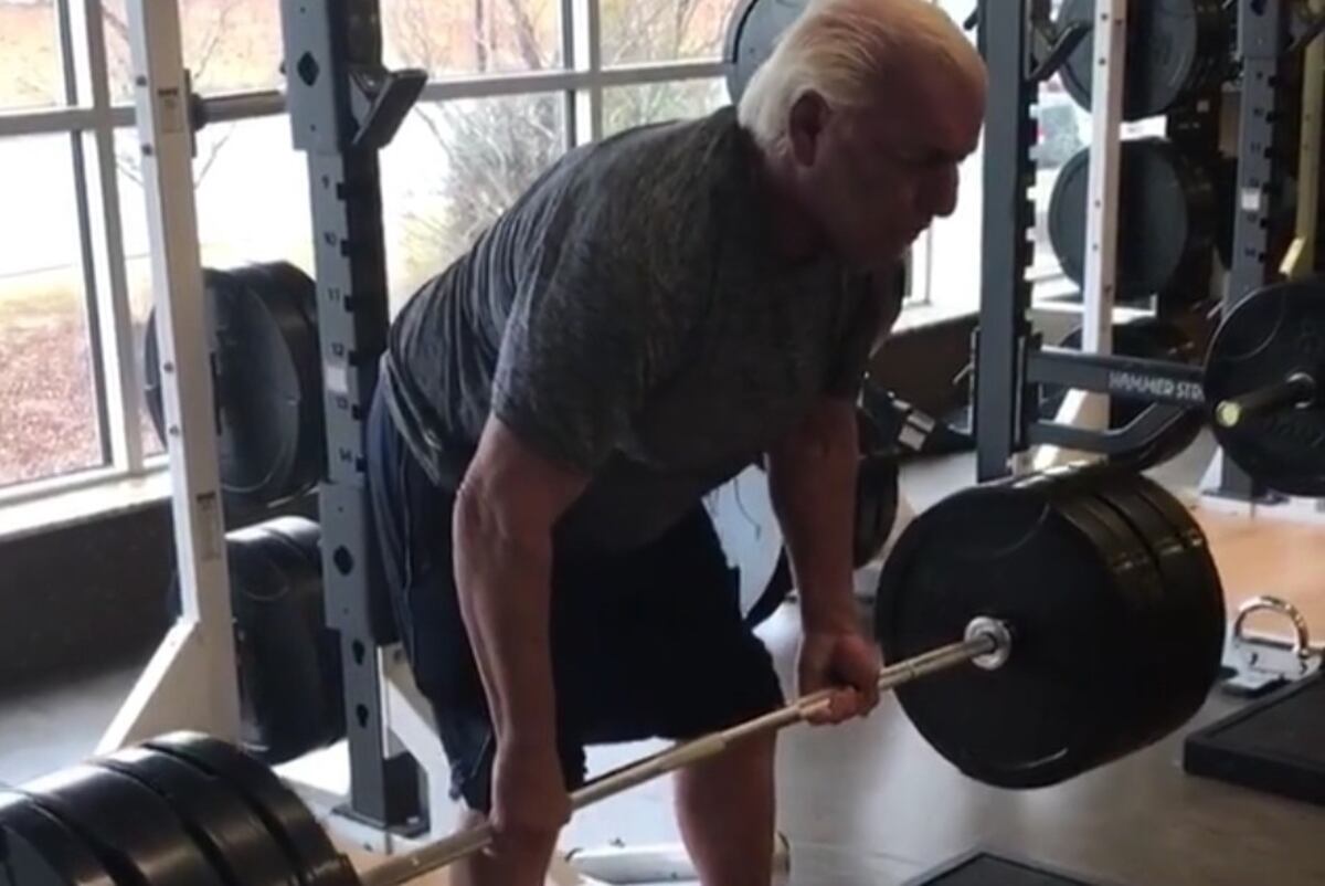 67-Year-Old Ric Flair Shows He's Still Going Strong by Deadlifting 400 ...