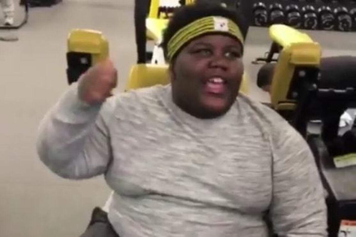 Internet Star Lil Terrio Works Out With The Pittsburgh Steelers News Scores Highlights
