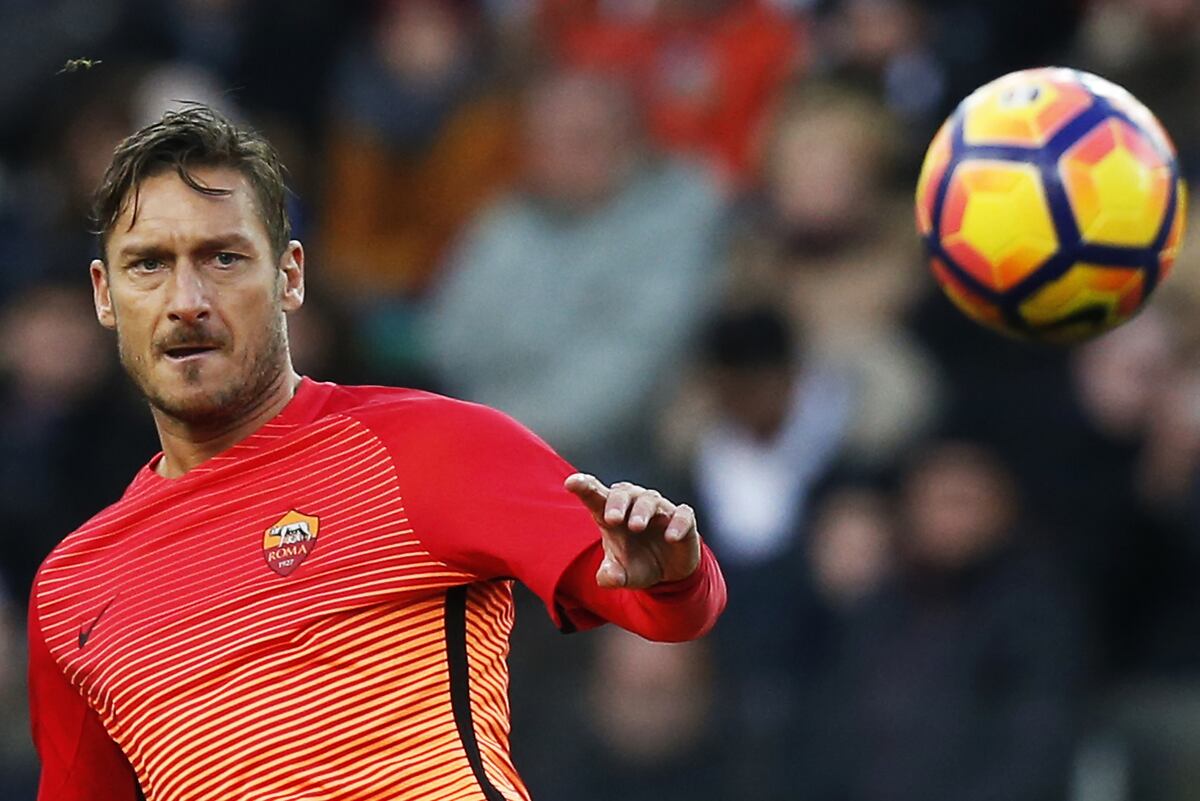 Francesco Totti: 25 Calendar Years in the Italian Top Flight | News ...