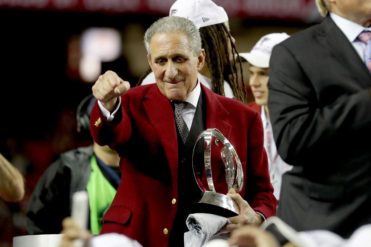 Falcons Owner Arthur Blank to Treat Employees to Super Bowl 51 | News ...
