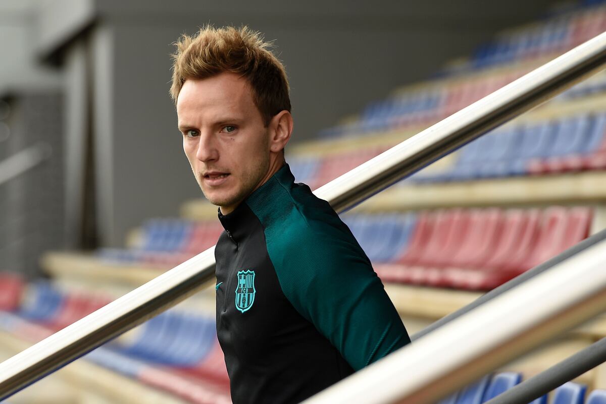 Manchester United Transfer News: Latest Rumours on Ivan Rakitic and ...