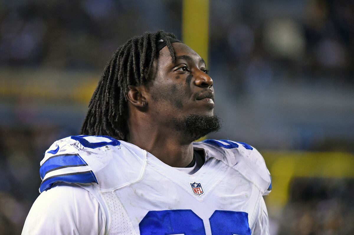 Demarcus Lawrence Injury: Updates on Cowboys DE's Recovery from Back ...