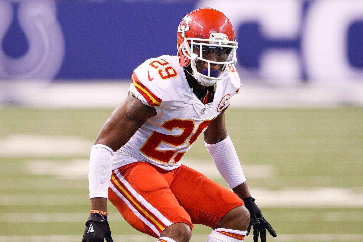 Eric Berry Says He Will Not Play for Chiefs on Franchise Tag in 2017 ...