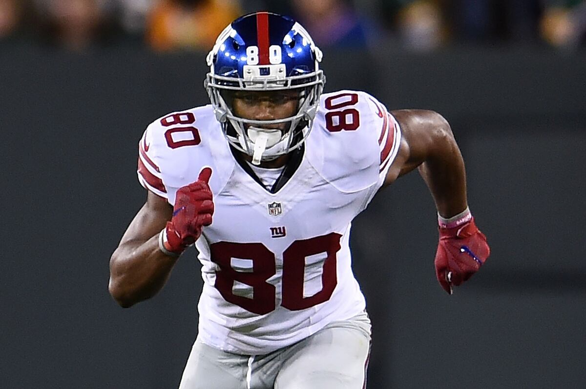 Victor Cruz, Bears Agree to 1-Year Contract After 7 Seasons with Giants ...