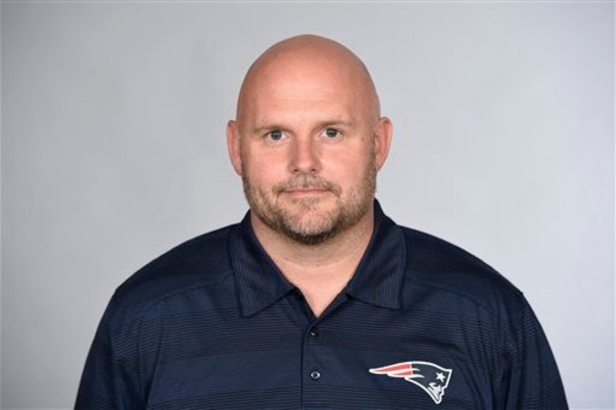 Alabama Hires Former Patriots TE Coach Brian Daboll as Offensive ...