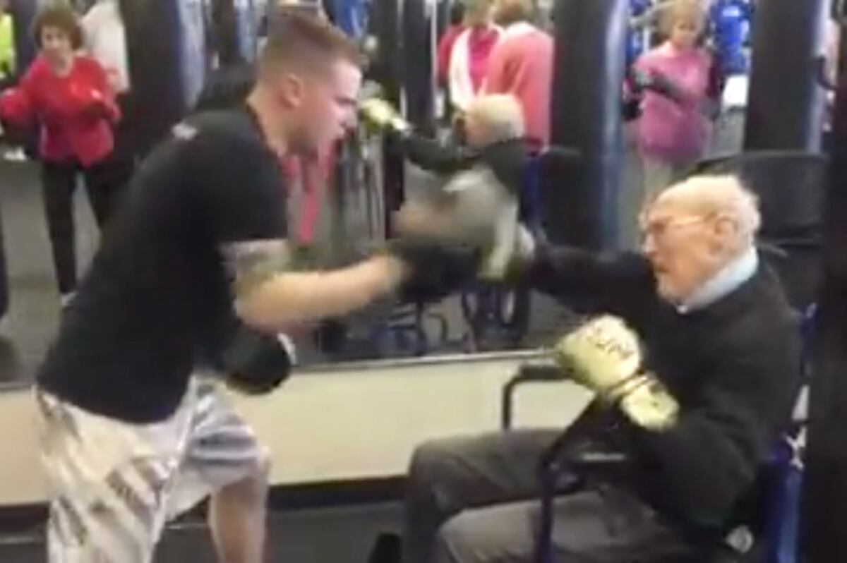 88-Year-Old Boxer 'Charlie the Champ' Hits the Pads in Motivating Gym ...