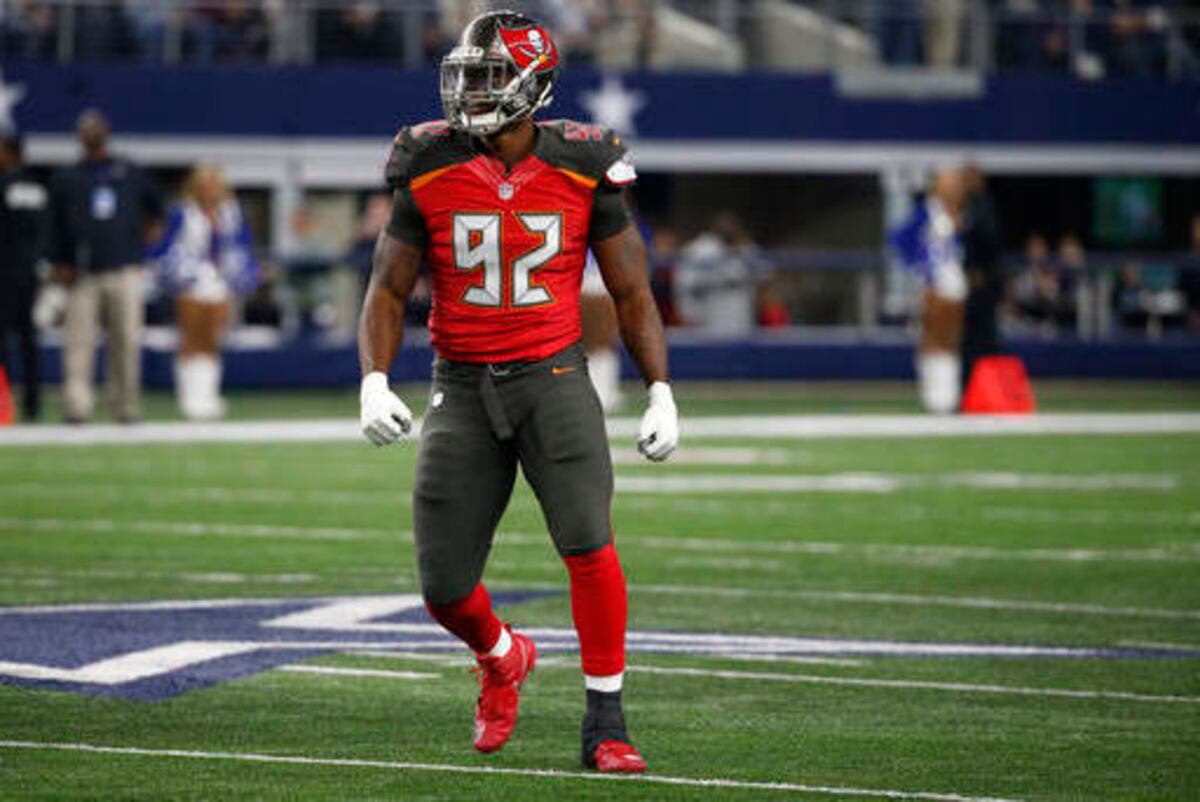 William Gholston, Buccaneers Agree on 5-Year Contract | News, Scores ...