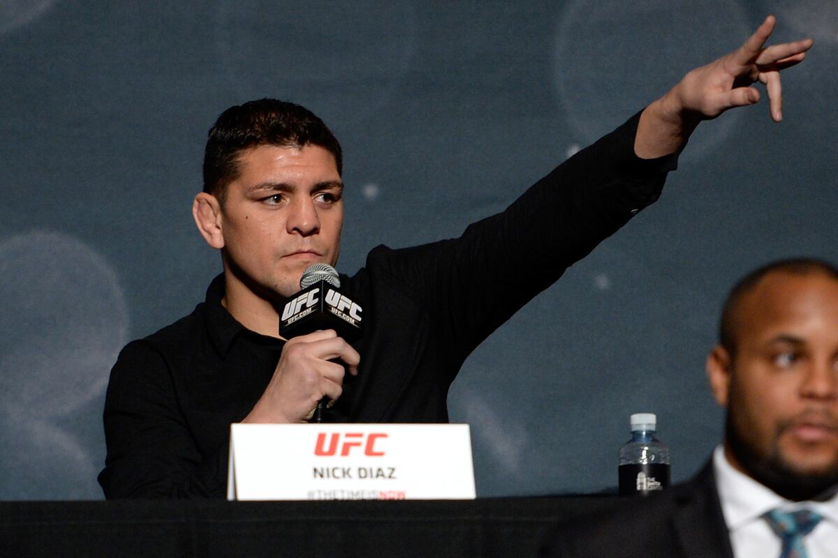Nick Diaz Keeps It Real: Reveals He Offered Michael Bisping a ...