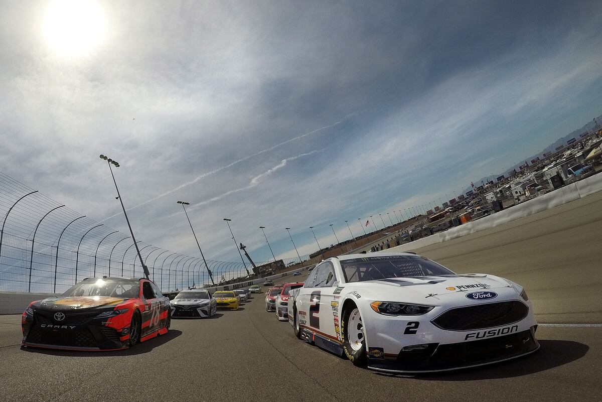 NASCAR at Las Vegas 2017 Results: Winner, Standings, Highlights and ...