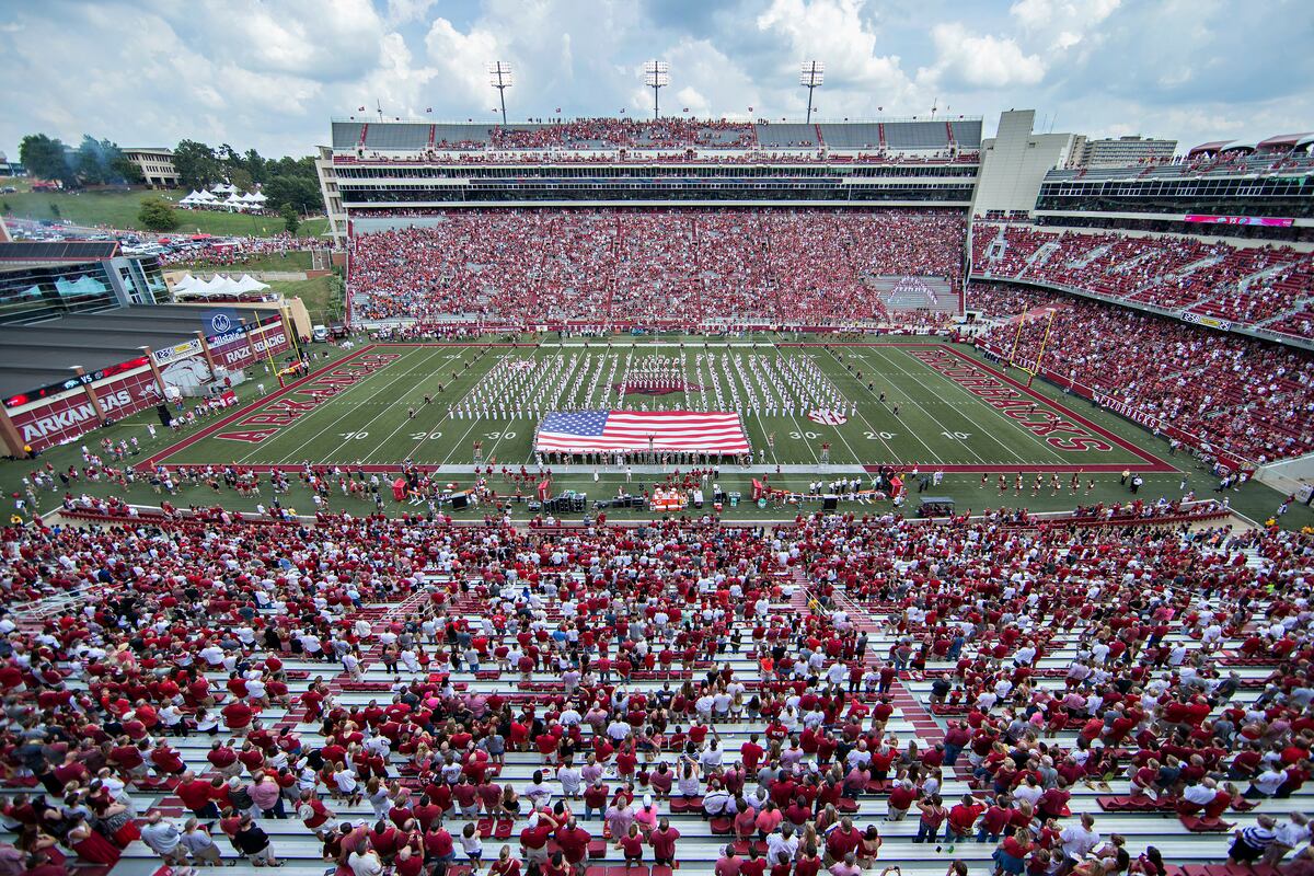 4-Star TE Luke Ford Commits to Arkansas | News, Scores, Highlights ...