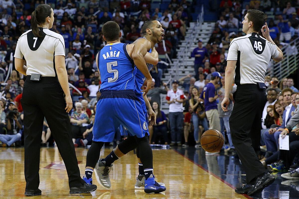 Devin Harris Fined $25K for Behavior vs. New Orleans Pelicans | News ...