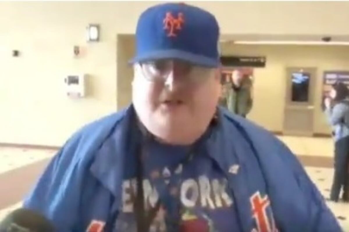 Mets Fan Flips Out over NJ Transit Issues on Opening Day | News, Scores ...