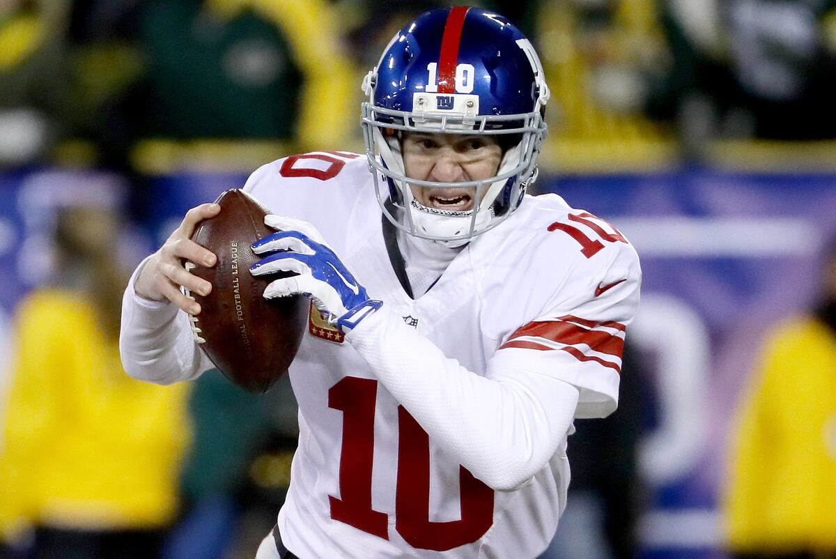 Eli Manning 'Needs to Do His Job,' Not Develop Davis Webb, Per Ben ...