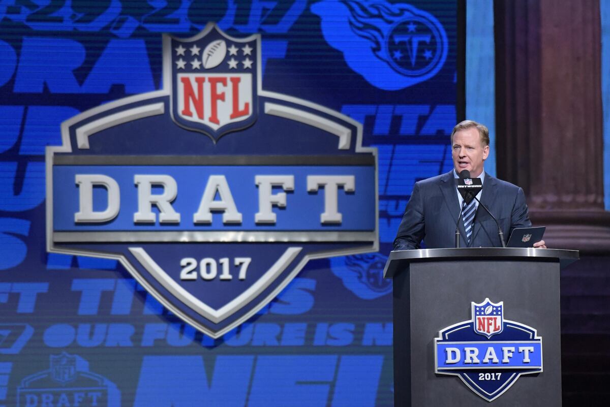 Stick to Football Episode 3: Grading Every Team's Draft from 2017 Class ...