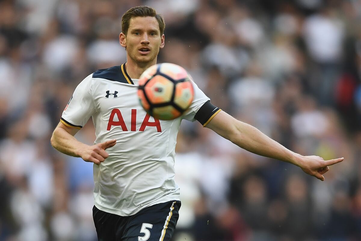 FIFA 17 Ultimate Team: Community Team of the Season Squads, Players ...