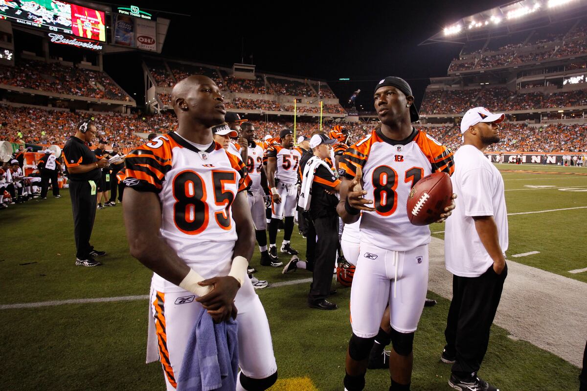 Chad Johnson And Terrell Owens Debate Who The Better Nfl Wide Receiver