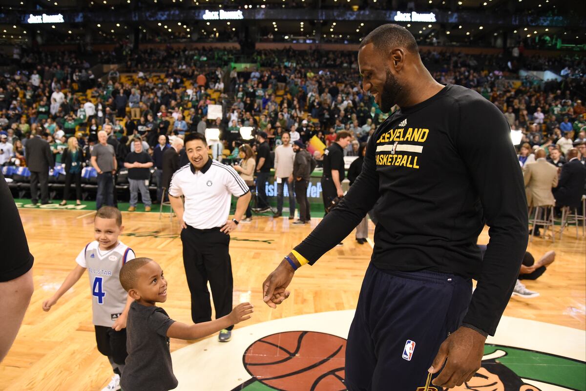 Isaiah Thomas' Sons Have Been the Real MVPs of the NBA Playoffs | News ...