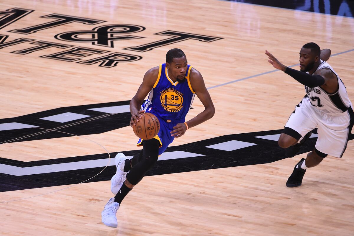 Stephen Curry, Warriors Breeze Past Spurs for Sweep, Punch Ticket to ...