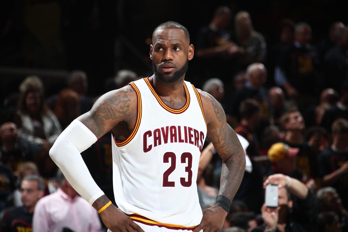 LeBron James Says He Doesn't Regret Passing to Kyle Korver Late in Game ...