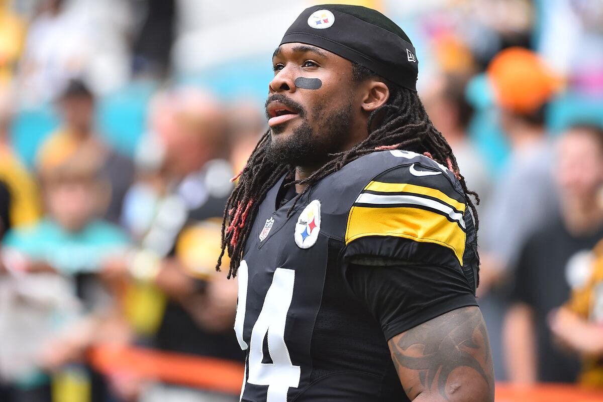 Best NFL Stars to Follow DeAngelo Williams' Lead, Enter Pro Wrestling ...