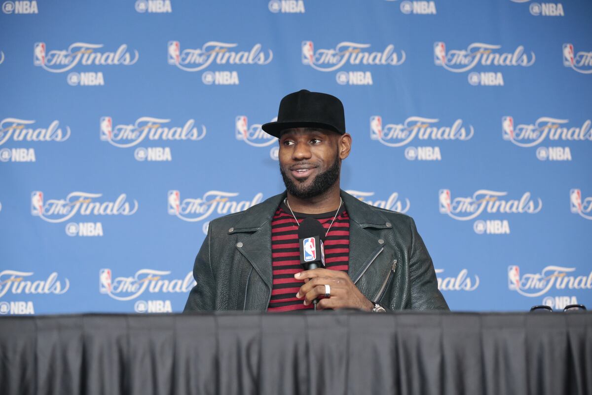 LeBron James, Metta World Peace, Yankees Pay Tribute to Prodigy ...