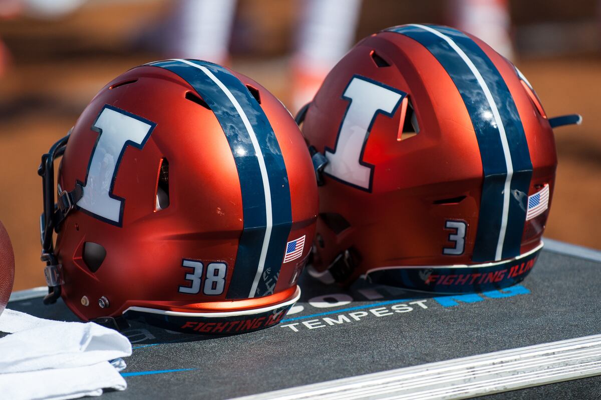 Bunchie Young's Trainer Says Illinois Football Offered 10-Year-Old a ...