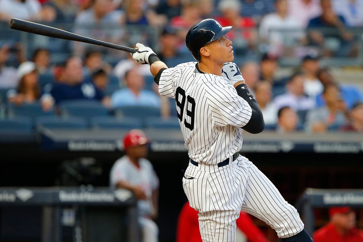 Aaron Judge Becomes 3rd Rookie In New York Yankees History With 25