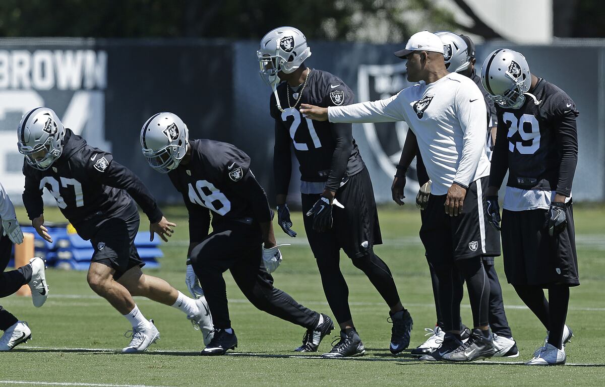 Oakland Raiders Depth-Chart Predictions Ahead of Training Camp | News ... Oakland Raiders Depth-Chart Predictions Ahead of Training Camp | News ...