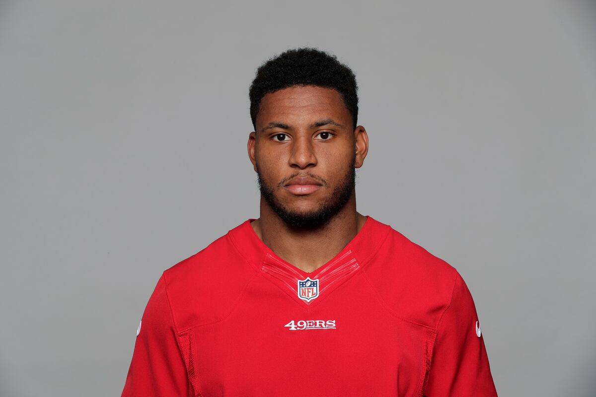 Malcolm Smith out for Season After Chest Injury Diagnosed as Torn ...