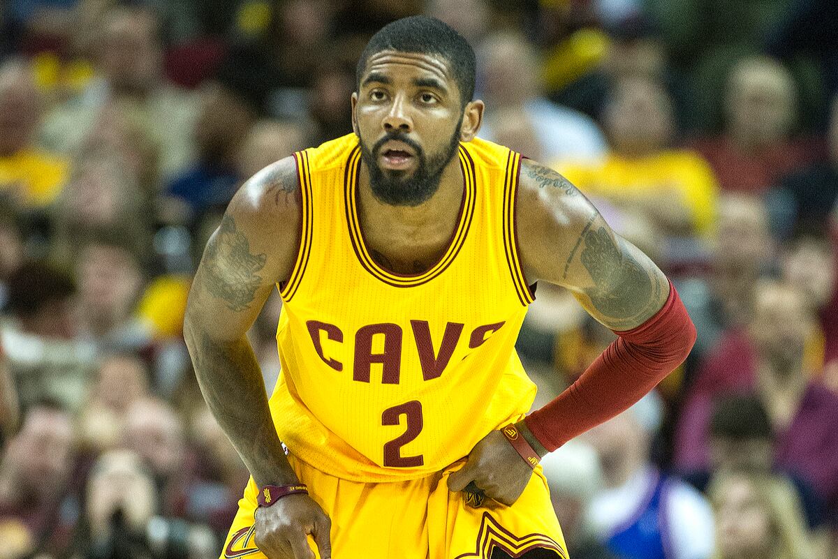 Kyrie Irving, De'Aaron Fox Trade Reportedly Doesn't Interest Kings ...