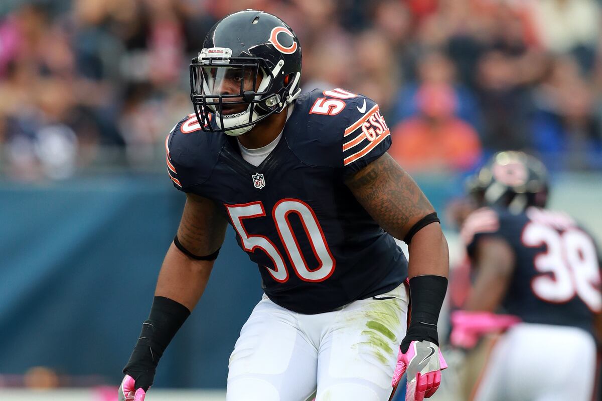 Jerrell Freeman Says He Saved Man's Life via the Heimlich Maneuver at ...