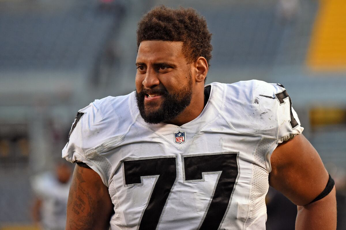 Austin Howard Released by Raiders After 3 Seasons | News, Scores ...