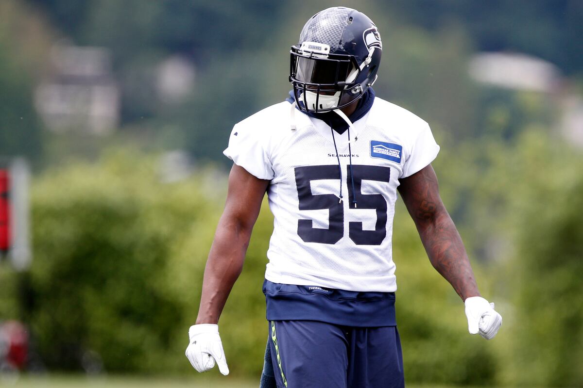 Frank Clark Apologizes to Germain Ifedi, Seahawks for Punching Lineman ...